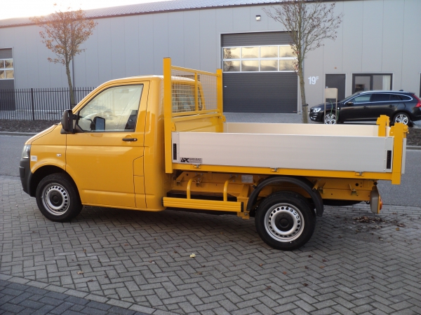 Cabreta opbouw kipper op VW T 5 | TTN Putten B.V. - Specialist in ...